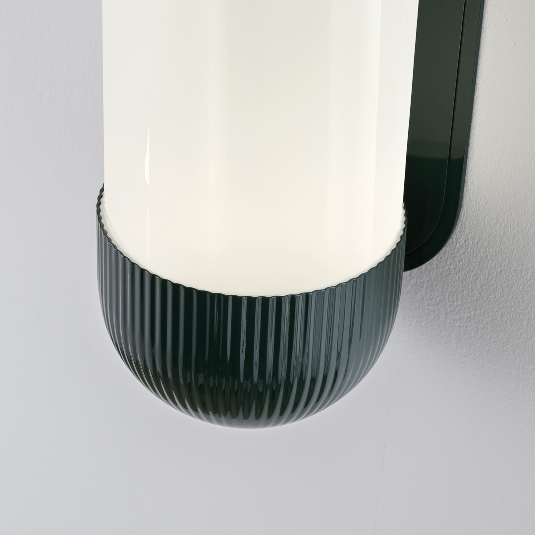 Beacon Wall Light | BC/83/W1/GRN | Chelsom